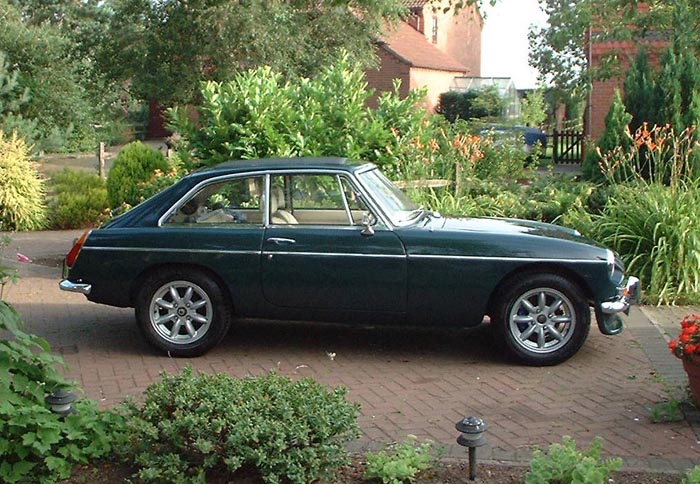 Mallard Green MGB GT | The MG Owners' Club