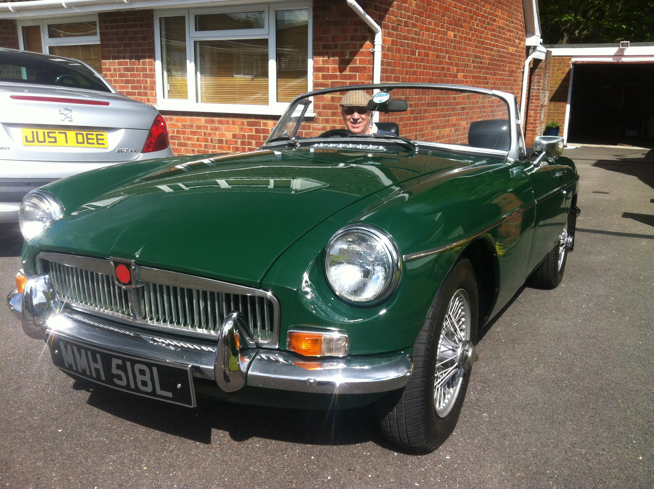 Resplendent in new paintwork | The MG Owners' Club